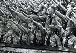 Totalitarians and Totalitarianism | Tellwut.com